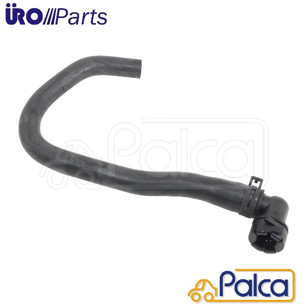 ボルボ ヒーターホース アウトレット側 S60I | S80I | V70II | XC70I | URO製 30745329に適合